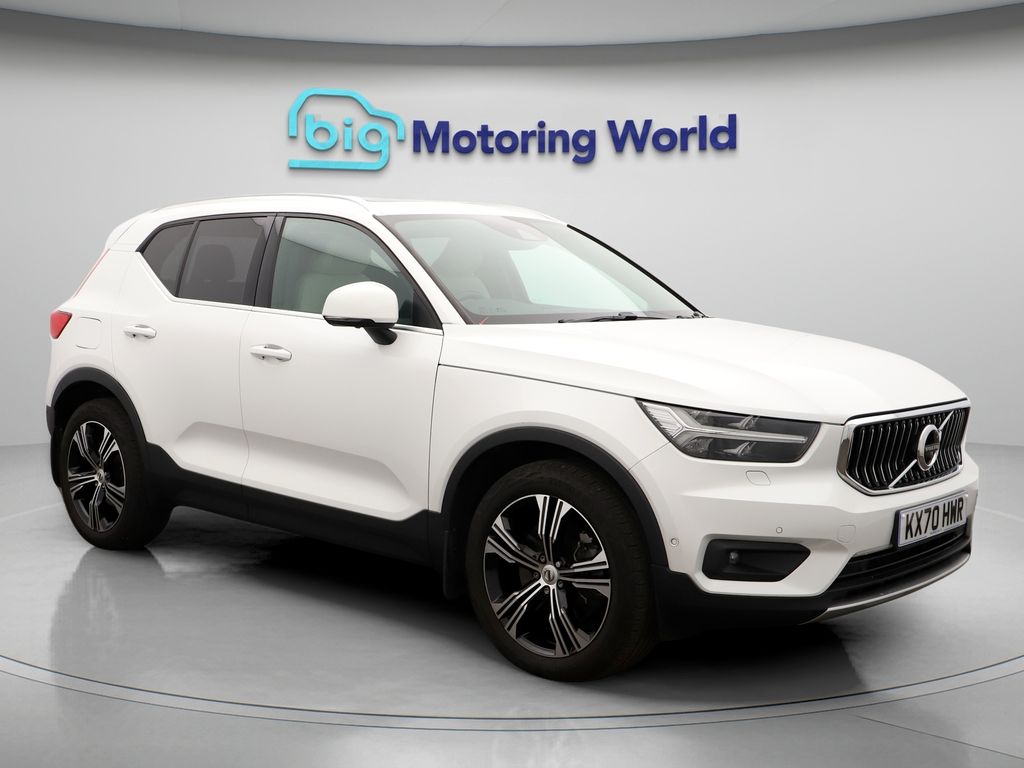 New Volvo XC40 B3 MHEV 2023 review | Auto Express