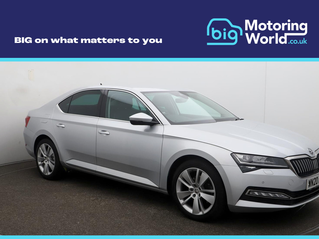 Skoda Superb review | Auto Express