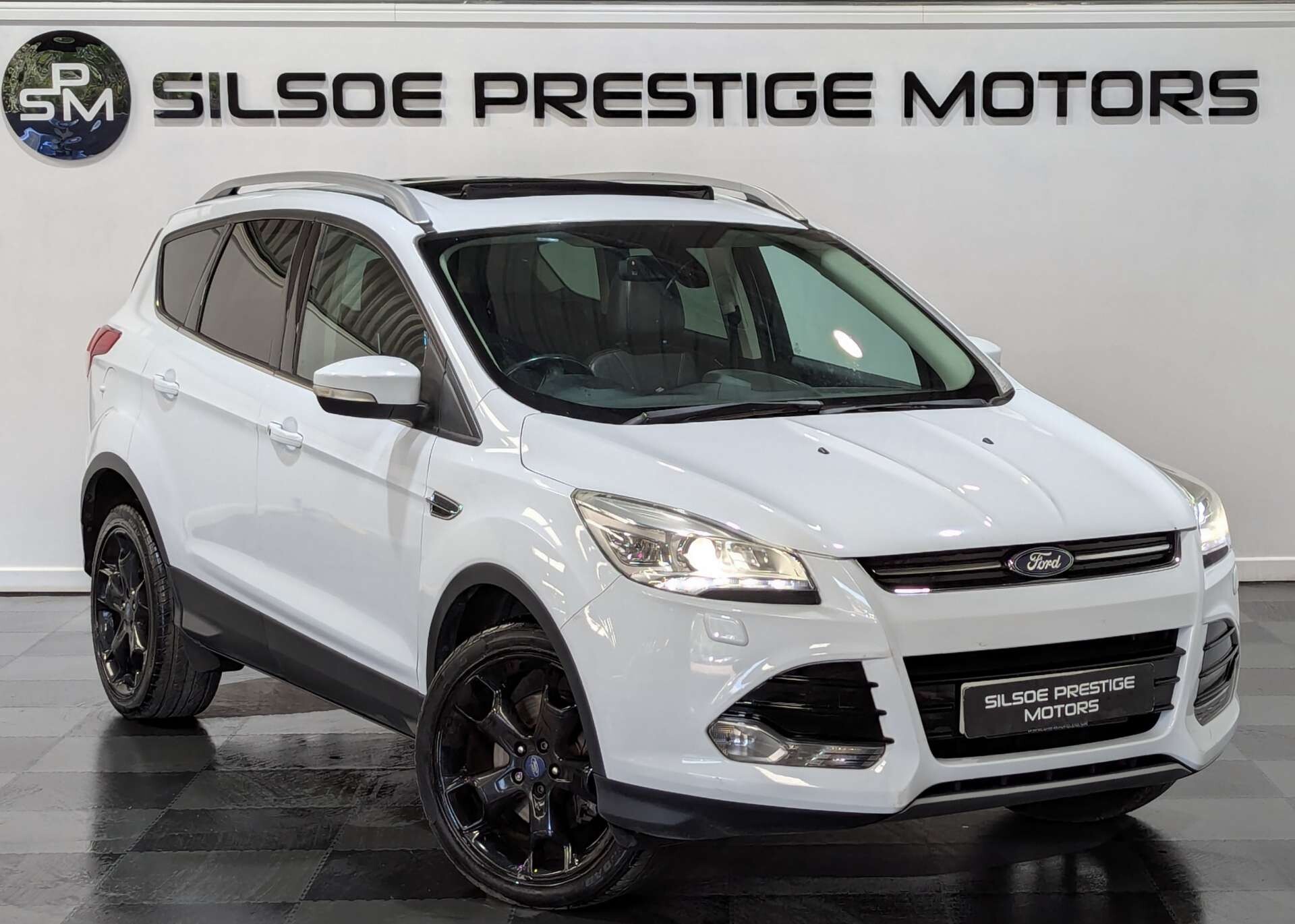 New Ford Kuga facelift 2024 review: sensible SUV gets a bold new face ...