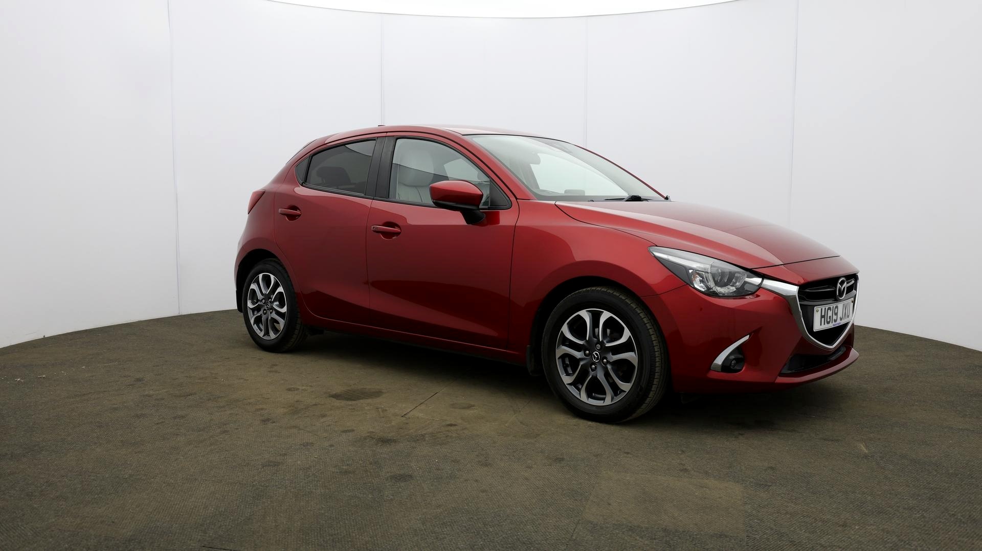 Mazda 2 diesel 2015 review | Auto Express
